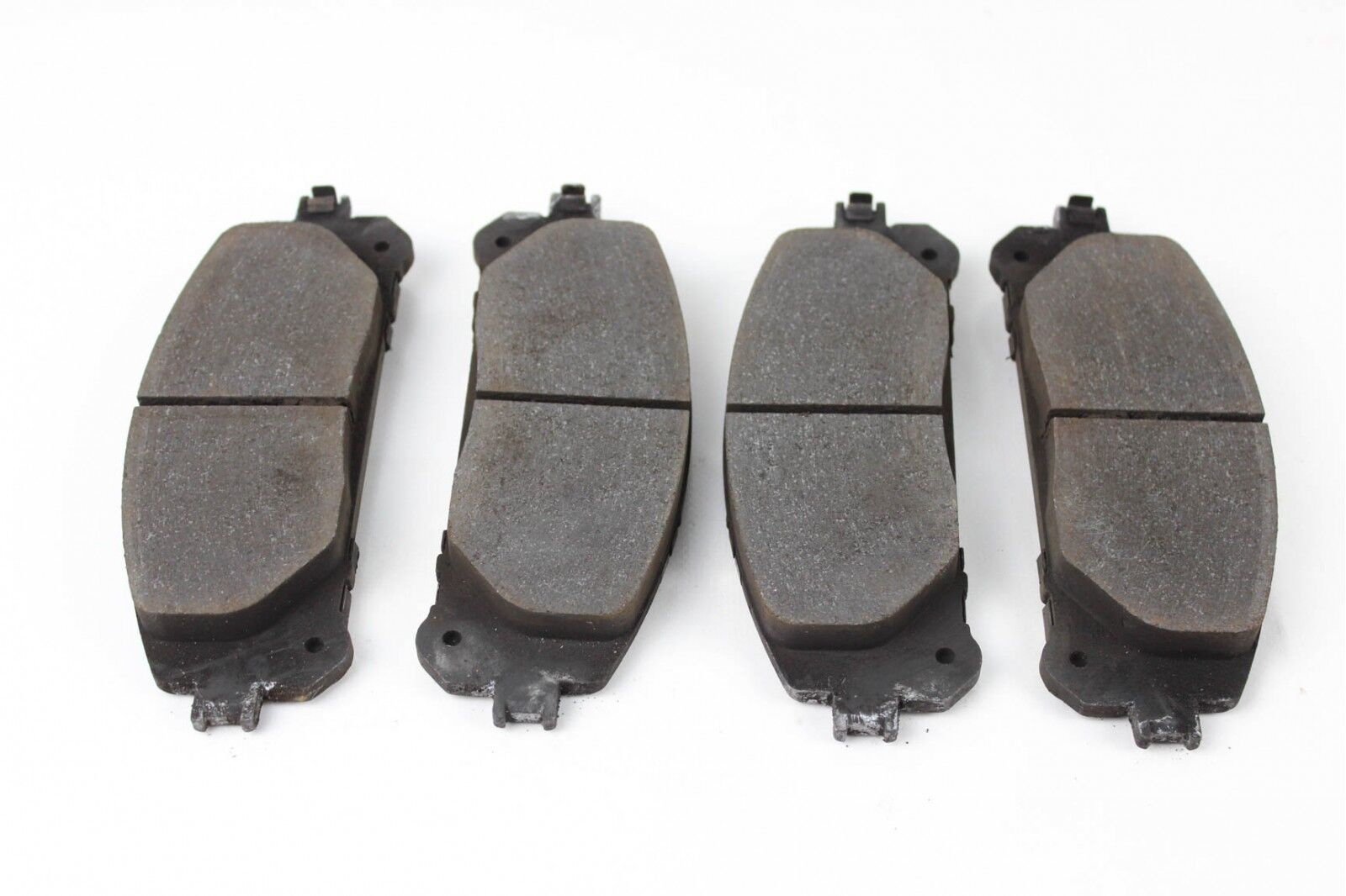 فحمات اماميه تويوتا كامري 2018 - 2021 مايز